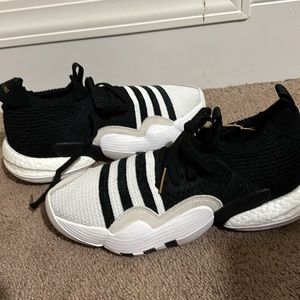 adidas | Shoes | Trae Youngs 2s Brand New With Tags | Poshmark